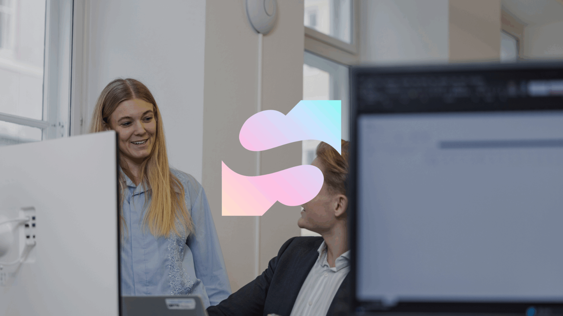 Business Intelligence: Transforming Data into Insights - Stretch Qonnect